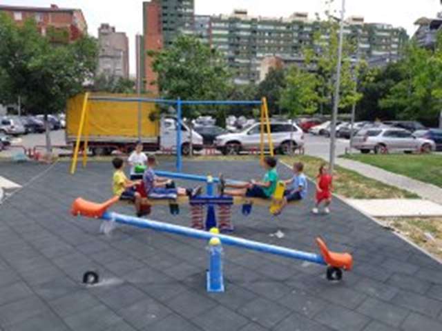 Qatar Bench manufacturer - Playsan United Kingdom